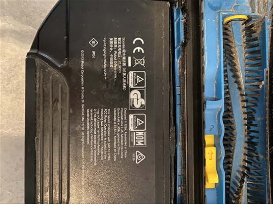 iRobot שוטף למכירה בהוד השרון 250 שח | מוצרי חשמל - שואב אבק | לוח יד ...